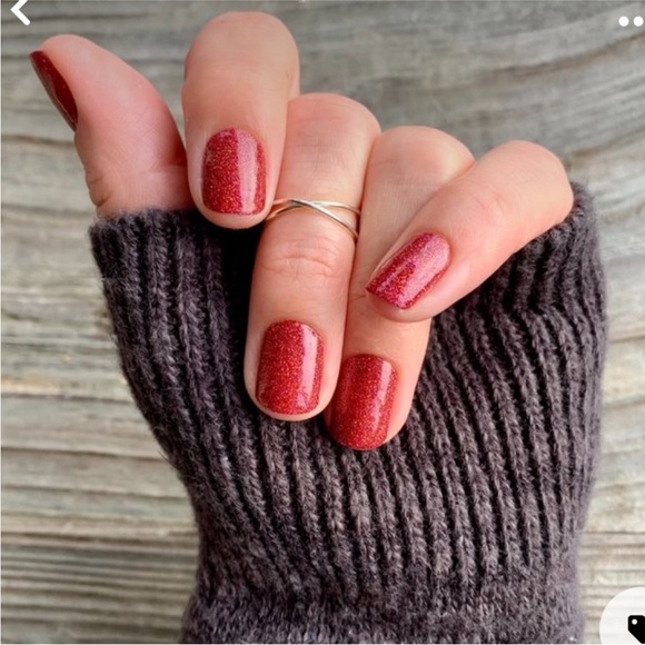 Color Street | Makeup | Retired Color Street Crantastic Scarlet Red ...